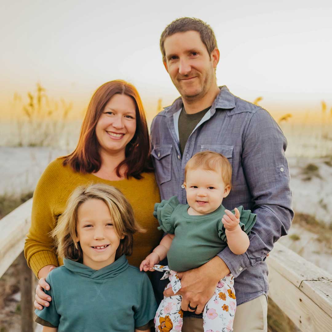 About Us - Daybreak Swim School - Teach your Child to Swim